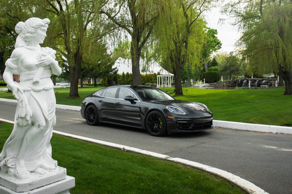 Luxury Car Rental Montreal | Exotic Car Rental Montreal - Laval - Quebec